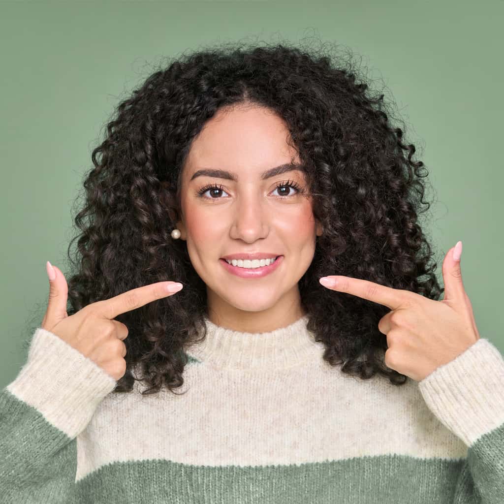 Hollywood Smile Makeover Dubai Roze Biohealth And Biodental Clinics